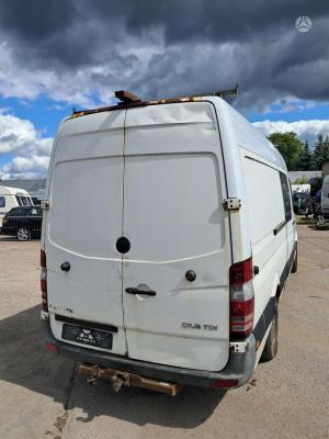 Balts Mercedes-Benz Sprinter 2009 Kauņa, ar dzinēja tilpumu 0.30 L un nobraukumu 450 tūkst. km par 3350 €, foto 5 vietnē AUTOMOTO.COM.LV