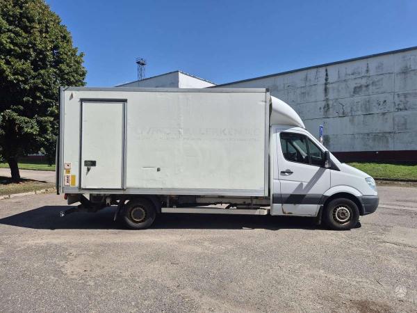 White Mercedes-Benz Sprinter 2009 in Marijampole, with an engine capacity of 2.20 L and mileage of 127 thousand km for 5250 €, photo 3 on AUTOMOTO.COM.LV
