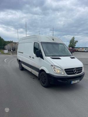 Balts Mercedes-Benz Sprinter 2010 Telšiai, ar dzinēja tilpumu 2.14 L un nobraukumu 410 tūkst. km par 5300 €, foto  vietnē AUTOMOTO.COM.LV