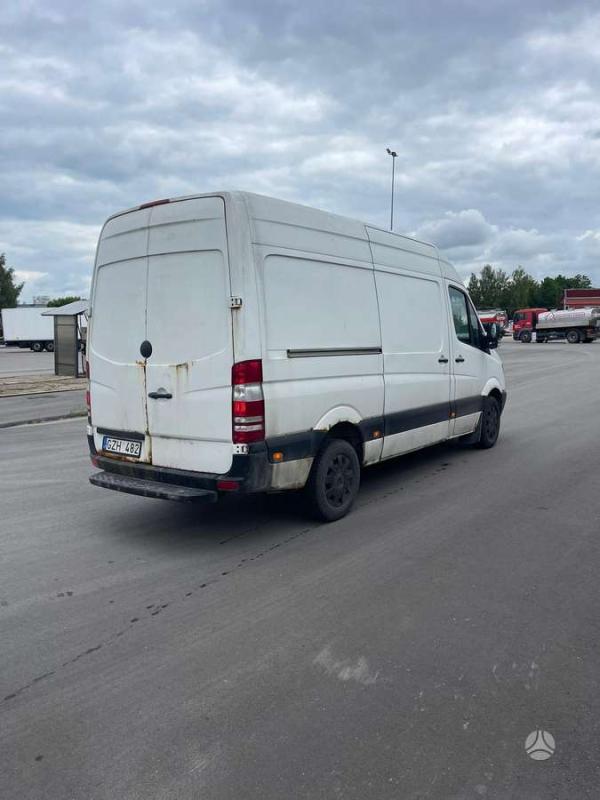 Balts Mercedes-Benz Sprinter 2010 Telšiai, ar dzinēja tilpumu 2.14 L un nobraukumu 410 tūkst. km par 5300 €, foto 6 vietnē AUTOMOTO.COM.LV