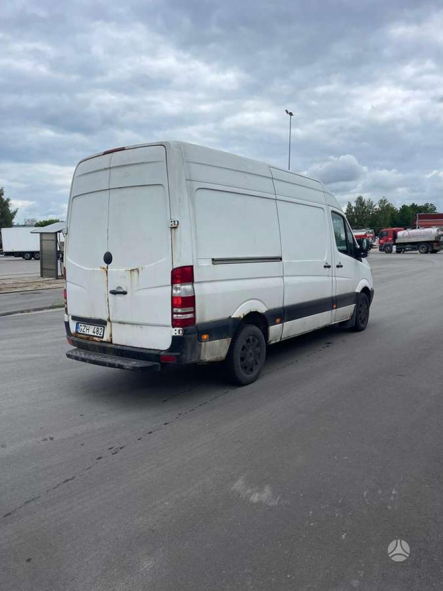 Balts Mercedes-Benz Sprinter 2010 Telšiai, ar dzinēja tilpumu 2.14 L un nobraukumu 410 tūkst. km par 5300 €, foto 7 vietnē AUTOMOTO.COM.LV