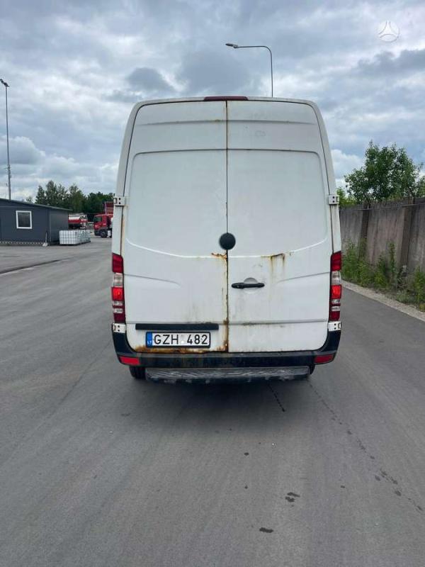 Balts Mercedes-Benz Sprinter 2010 Telšiai, ar dzinēja tilpumu 2.14 L un nobraukumu 410 tūkst. km par 5300 €, foto 7 vietnē AUTOMOTO.COM.LV