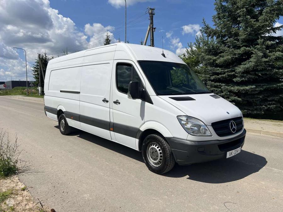 Balts Mercedes-Benz Sprinter 2010 Kauņa, ar dzinēja tilpumu 2.20 L un nobraukumu 298 tūkst. km par 7750 €, foto 3 vietnē AUTOMOTO.COM.LV