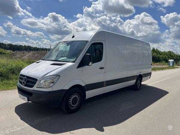 Balts Mercedes-Benz Sprinter 2010 Kauņa, ar dzinēja tilpumu 2.20 L un nobraukumu 298 tūkst. km par 7750 €, foto 3 vietnē AUTOMOTO.COM.LV