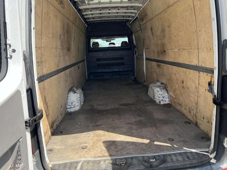Balts Mercedes-Benz Sprinter 2010 Kauņa, ar dzinēja tilpumu 2.20 L un nobraukumu 298 tūkst. km par 7750 €, foto 26 vietnē AUTOMOTO.COM.LV