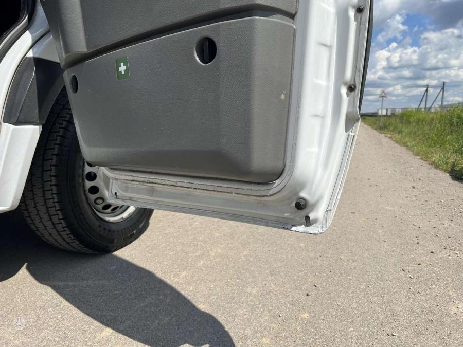 Balts Mercedes-Benz Sprinter 2010 Kauņa, ar dzinēja tilpumu 2.20 L un nobraukumu 298 tūkst. km par 7750 €, foto 27 vietnē AUTOMOTO.COM.LV