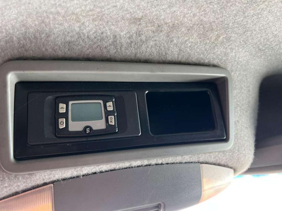 White Mercedes-Benz Sprinter 2010 in Kaunas, with an engine capacity of 3.00 L and mileage of 289 thousand km for 7500 €, photo 13 on AUTOMOTO.COM.LV