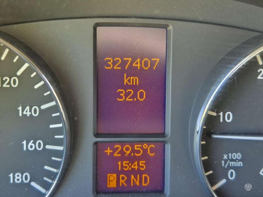 Balts Mercedes-Benz Sprinter 2010 Tauragė, ar dzinēja tilpumu 3.00 L un nobraukumu 327 tūkst. km par 6900 €, foto 15 vietnē AUTOMOTO.COM.LV