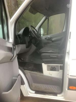 Balts Mercedes-Benz Sprinter 2011 Viļņa, ar dzinēja tilpumu 2.20 L un nobraukumu 550 tūkst. km par 6500 €, foto 7 vietnē AUTOMOTO.COM.LV