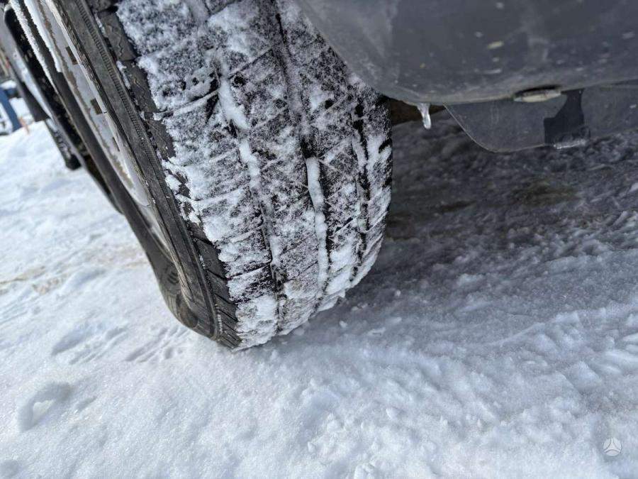 White Mercedes-Benz Sprinter 2011 in Vilnius, with an engine capacity of 2.20 L and mileage of 340 thousand km for 5800 €, photo 15 on AUTOMOTO.COM.LV