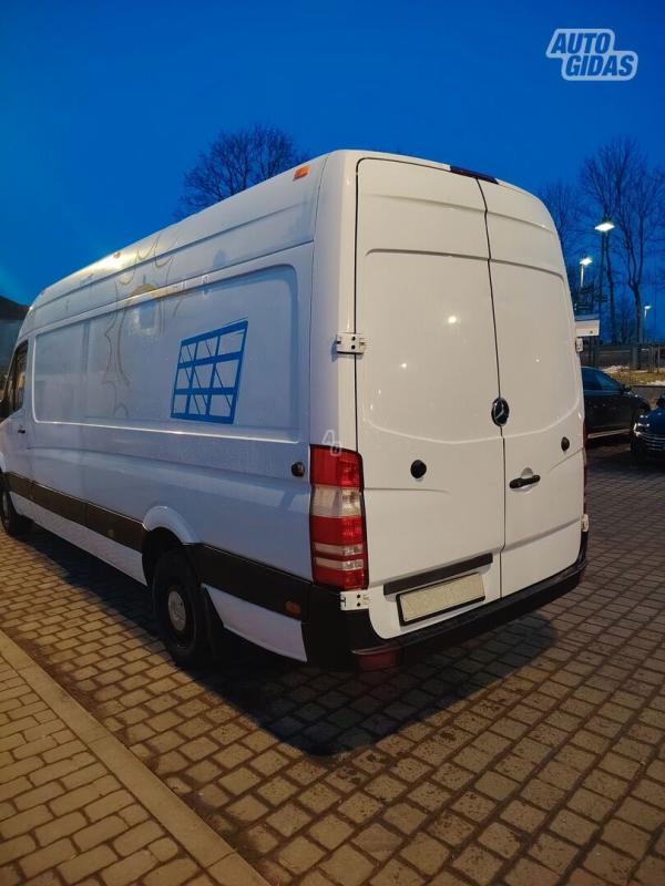 Balts Mercedes-Benz Sprinter 2011 Ukmergė, ar dzinēja tilpumu 2.20 L un nobraukumu 370 tūkst. km par 4700 €, foto 5 vietnē AUTOMOTO.COM.LV
