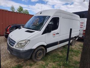 Balts Mercedes-Benz Sprinter 2011 Kauņa, ar dzinēja tilpumu 2.20 L un nobraukumu 400 tūkst. km par 2200 €, foto 3 vietnē AUTOMOTO.COM.LV