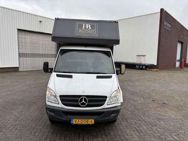 White Mercedes-Benz Sprinter 2011 in Kaunas, with an engine capacity of 2.20 L and mileage of 217 thousand km for 7750 €, photo 3 on AUTOMOTO.COM.LV