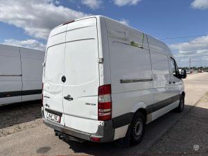 White Mercedes-Benz Sprinter 2011 in Vilnius, with an engine capacity of 2.20 L and mileage of 340 thousand km for 4700 €, photo 10 on AUTOMOTO.COM.LV