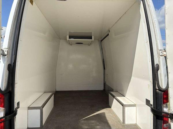 Balts Mercedes-Benz Sprinter 2011 Viļņa, ar dzinēja tilpumu 2.20 L un nobraukumu 340 tūkst. km par 4700 €, foto 10 vietnē AUTOMOTO.COM.LV