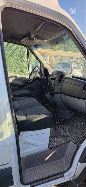 Balts Mercedes-Benz Sprinter 2011 Kauņa, ar dzinēja tilpumu 2.20 L un nobraukumu 525 tūkst. km par 2300 €, foto 4 vietnē AUTOMOTO.COM.LV