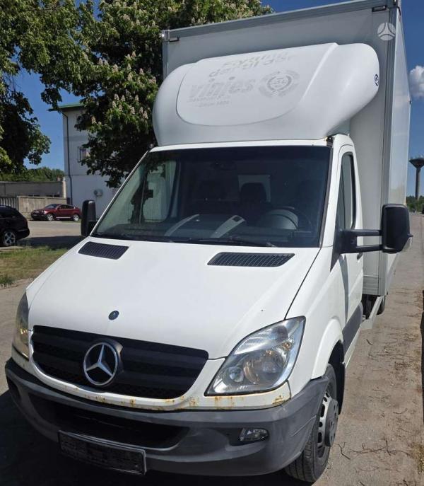 White Mercedes-Benz Sprinter 2011 in Siauliai, with an engine capacity of 3.00 L and mileage of 110 thousand km for 13200 €, photo 3 on AUTOMOTO.COM.LV