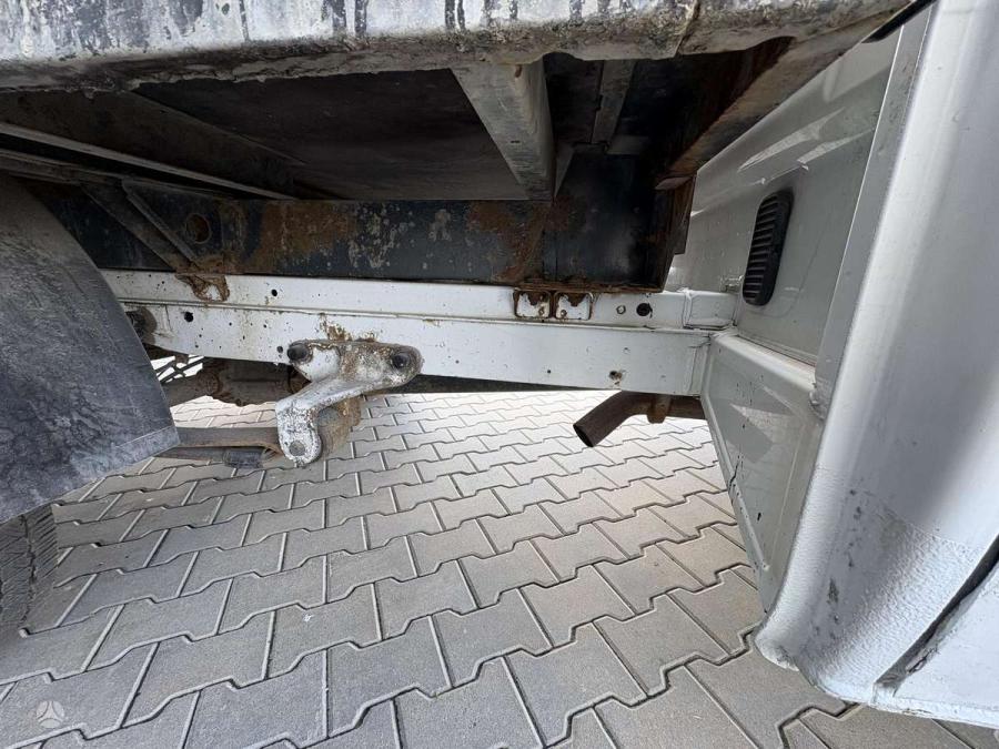 Белый Мерседес Спринтер 2011 в Вильнюс, объемом двигателя 2.20 л и пробегом 310 тыс. км за 5700 €, фото 11 на AUTOMOTO.COM.LV