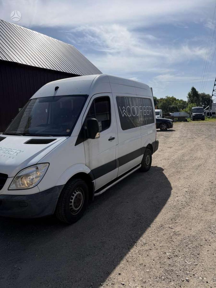 White Mercedes-Benz Sprinter 2011 in Taurage, with an engine capacity of 2.10 L and mileage of 310 thousand km for 4200 €, photo 4 on AUTOMOTO.COM.LV