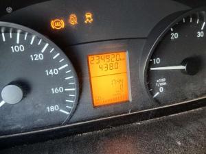 Balts Mercedes-Benz Sprinter 2011 Viļņa, ar dzinēja tilpumu 2.20 L un nobraukumu 235 tūkst. km par 7000 €, foto 6 vietnē AUTOMOTO.COM.LV