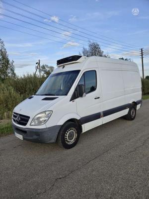 Balts Mercedes-Benz Sprinter 2011 Kauņa, ar dzinēja tilpumu 2.20 L un nobraukumu 470 tūkst. km par 5800 €, foto  vietnē AUTOMOTO.COM.LV