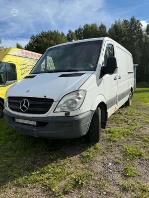 Balts Mercedes-Benz Sprinter 2011 Plungė, ar dzinēja tilpumu 2.10 L un nobraukumu 390 tūkst. km par 3000 €, foto 3 vietnē AUTOMOTO.COM.LV