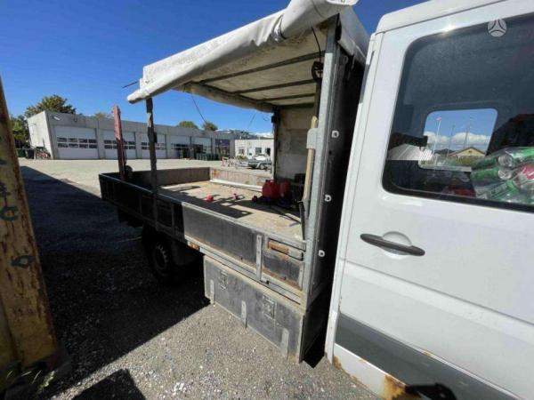 White Mercedes-Benz Sprinter 2011 in Radviliskis, with an engine capacity of 2.14 L and mileage of 225 thousand km for 7562 €, photo 4 on AUTOMOTO.COM.LV