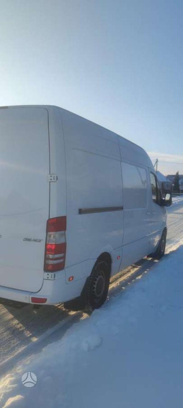 White Mercedes-Benz Sprinter 2012 in Kedainiai, with an engine capacity of 1.80 L and mileage of 76 thousand km for 8400 €, photo 4 on AUTOMOTO.COM.LV