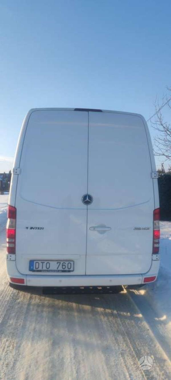White Mercedes-Benz Sprinter 2012 in Kedainiai, with an engine capacity of 1.80 L and mileage of 76 thousand km for 8400 €, photo 5 on AUTOMOTO.COM.LV