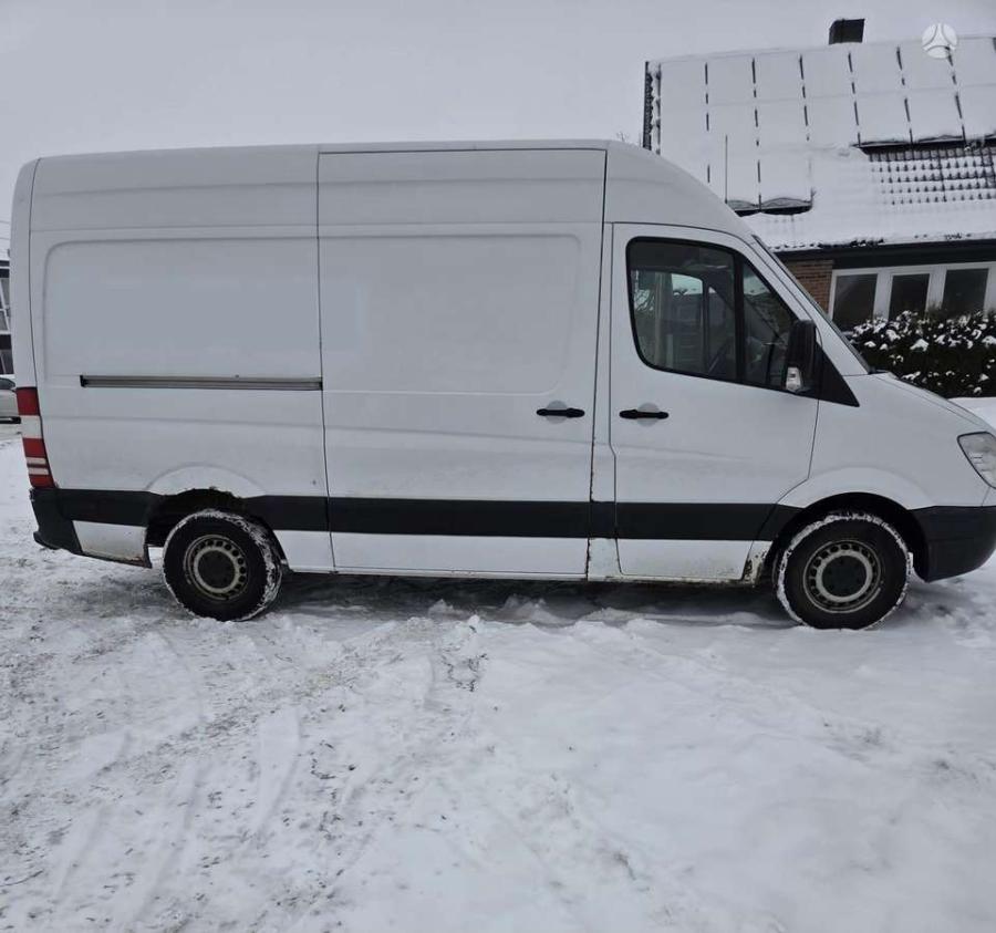Balts Mercedes-Benz Sprinter 2012 Kauņa, ar dzinēja tilpumu 2.20 L un nobraukumu 388 tūkst. km par 5300 €, foto 3 vietnē AUTOMOTO.COM.LV