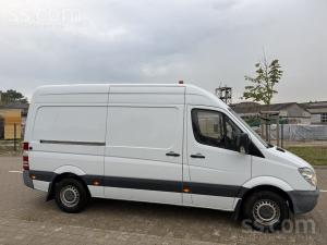 White Mercedes-Benz Sprinter 2012 in Jelgava, with an engine capacity of 2.20 L and mileage of 323 thousand km for 9500 €, photo 4 on AUTOMOTO.COM.LV