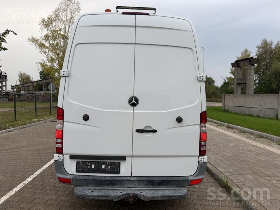 White Mercedes-Benz Sprinter 2012 in Jelgava, with an engine capacity of 2.20 L and mileage of 323 thousand km for 9500 €, photo 10 on AUTOMOTO.COM.LV