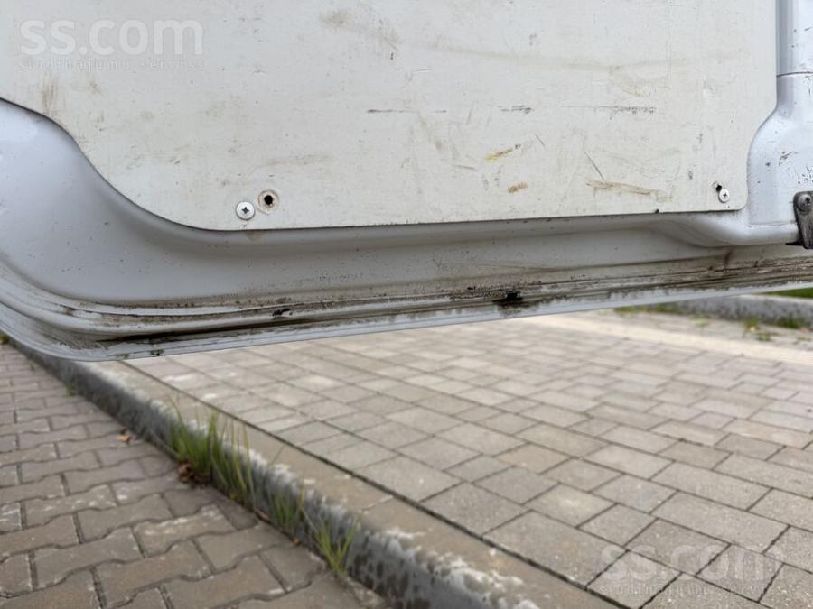 White Mercedes-Benz Sprinter 2012 in Jelgava, with an engine capacity of 2.20 L and mileage of 323 thousand km for 9500 €, photo 12 on AUTOMOTO.COM.LV