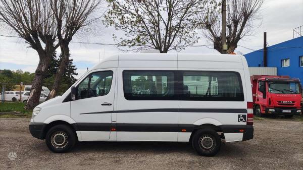 White Mercedes-Benz Sprinter 2012 in Klaipeda, with an engine capacity of 2.14 L and mileage of 268 thousand km for 10100 €, photo 2 on AUTOMOTO.COM.LV