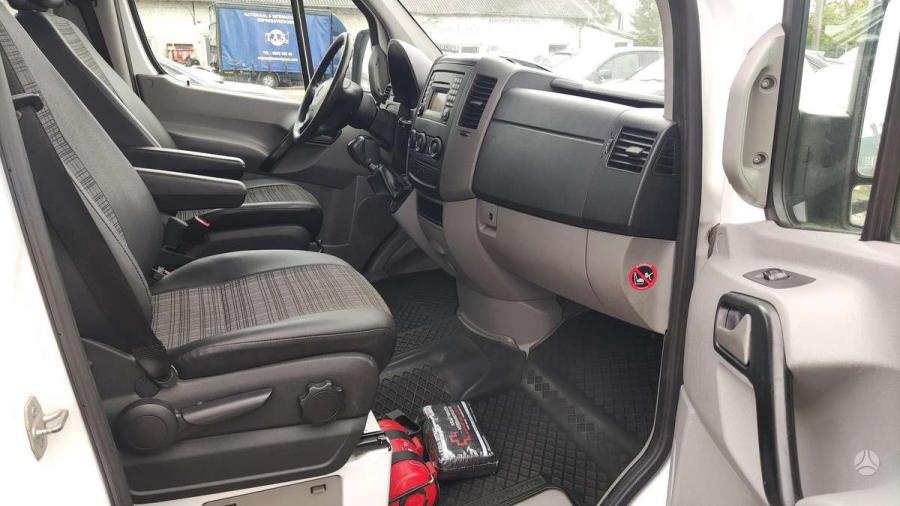 Balts Mercedes-Benz Sprinter 2012 Klaipėda, ar dzinēja tilpumu 2.14 L un nobraukumu 268 tūkst. km par 10100 €, foto 18 vietnē AUTOMOTO.COM.LV