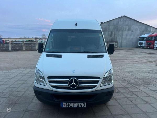 White Mercedes-Benz Sprinter 2012 in Kaunas, with an engine capacity of 2.14 L and mileage of 16 thousand km for 12500 €, photo 2 on AUTOMOTO.COM.LV