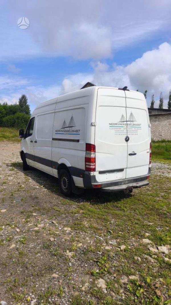 White Mercedes-Benz Sprinter 2012 in Taurage, with an engine capacity of 2.20 L and mileage of 380 thousand km for 5300 €, photo 8 on AUTOMOTO.COM.LV