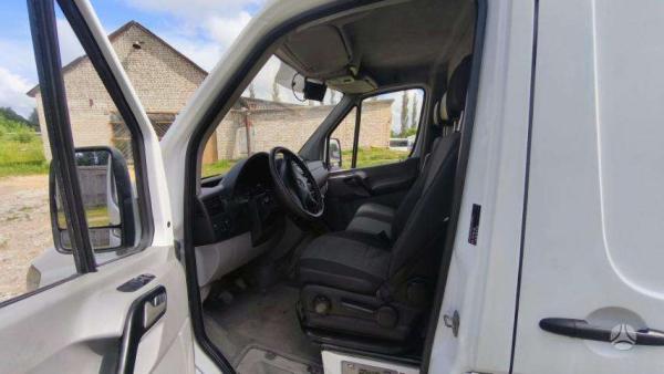White Mercedes-Benz Sprinter 2012 in Taurage, with an engine capacity of 2.20 L and mileage of 380 thousand km for 5300 €, photo 10 on AUTOMOTO.COM.LV