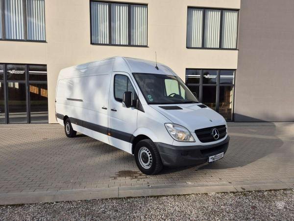 Balts Mercedes-Benz Sprinter 2012 Marijampole, ar dzinēja tilpumu 2.14 L un nobraukumu 271 tūkst. km par 11000 €, foto 1 vietnē AUTOMOTO.COM.LV