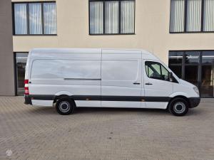 White Mercedes-Benz Sprinter 2012 in Marijampole, with an engine capacity of 2.14 L and mileage of 271 thousand km for 11000 €, photo 5 on AUTOMOTO.COM.LV