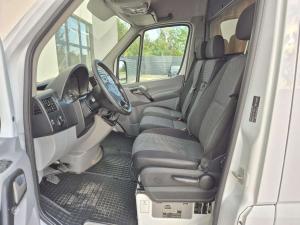White Mercedes-Benz Sprinter 2012 in Marijampole, with an engine capacity of 2.14 L and mileage of 271 thousand km for 11000 €, photo 12 on AUTOMOTO.COM.LV