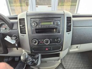 White Mercedes-Benz Sprinter 2012 in Marijampole, with an engine capacity of 2.14 L and mileage of 271 thousand km for 11000 €, photo 15 on AUTOMOTO.COM.LV
