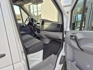 White Mercedes-Benz Sprinter 2012 in Marijampole, with an engine capacity of 2.14 L and mileage of 271 thousand km for 11000 €, photo 17 on AUTOMOTO.COM.LV