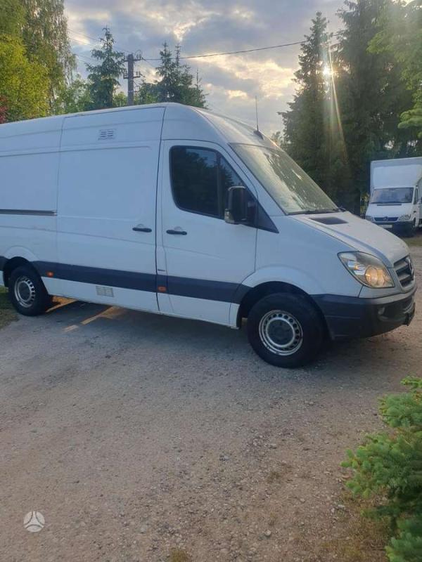 Balts Mercedes-Benz Sprinter 2012 Raseiniai, ar dzinēja tilpumu 2.20 L un nobraukumu 350 tūkst. km par 5950 €, foto 2 vietnē AUTOMOTO.COM.LV