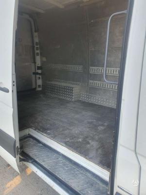 Balts Mercedes-Benz Sprinter 2012 Raseiniai, ar dzinēja tilpumu 2.20 L un nobraukumu 350 tūkst. km par 5950 €, foto 5 vietnē AUTOMOTO.COM.LV