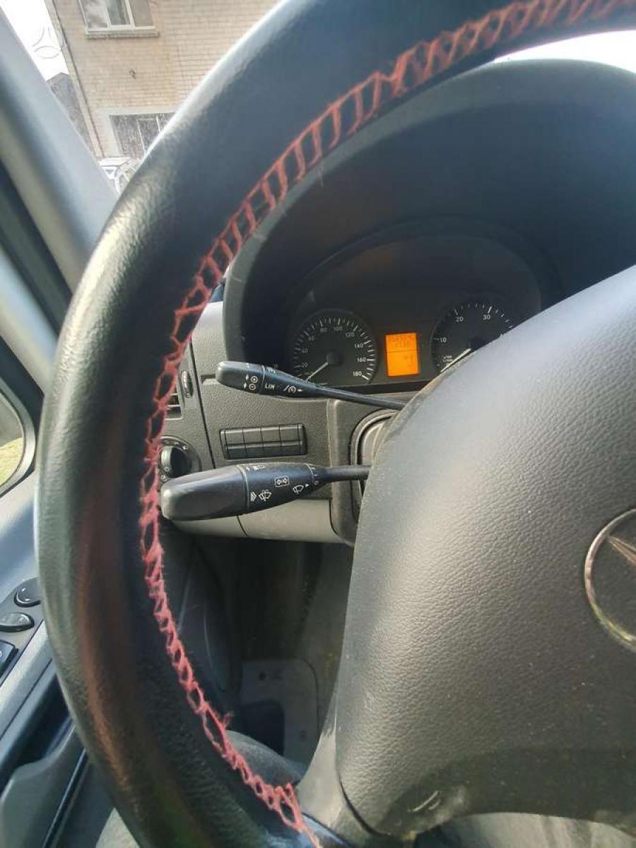 Balts Mercedes-Benz Sprinter 2012 Raseiniai, ar dzinēja tilpumu 2.20 L un nobraukumu 350 tūkst. km par 5950 €, foto 12 vietnē AUTOMOTO.COM.LV