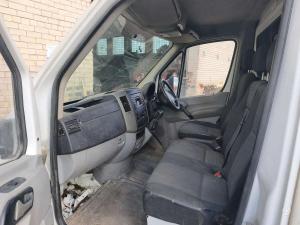 White Mercedes-Benz Sprinter 2012 in Jonava, with an engine capacity of 2.20 L and mileage of 320 thousand km for 3200 €, photo 8 on AUTOMOTO.COM.LV