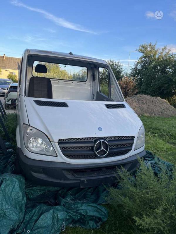 White Mercedes-Benz Sprinter 2012 in Kaunas, with an engine capacity of 2.20 L and mileage of 123 thousand km for 1500 €, photo 7 on AUTOMOTO.COM.LV