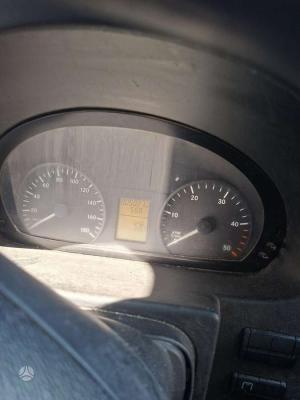 Balts Mercedes-Benz Sprinter 2012 Kauņa, ar dzinēja tilpumu 2.14 L un nobraukumu 805 tūkst. km par 5000 €, foto 7 vietnē AUTOMOTO.COM.LV