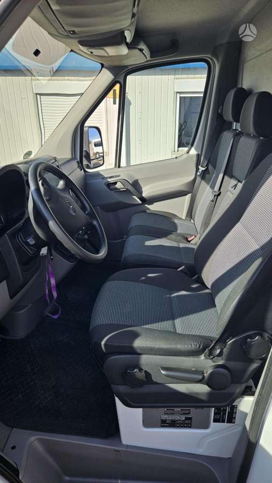 White Mercedes-Benz Sprinter 2012 in Marijampole, with an engine capacity of 2.14 L and mileage of 45 thousand km for 13189 €, photo 7 on AUTOMOTO.COM.LV